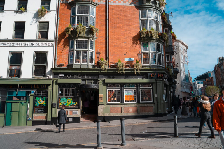 How to Spend 5 Days in Ireland: Dublin & Belfast Itinerary - World of A ...